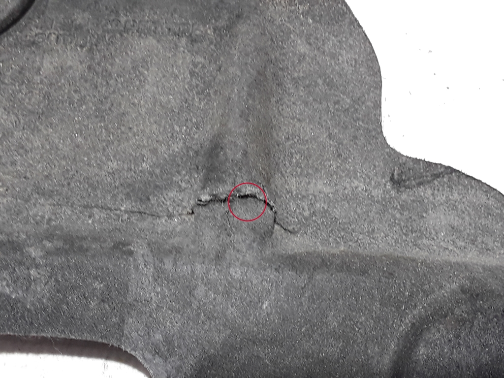 Used VOLVO V40 Protection under the bottom 31497086