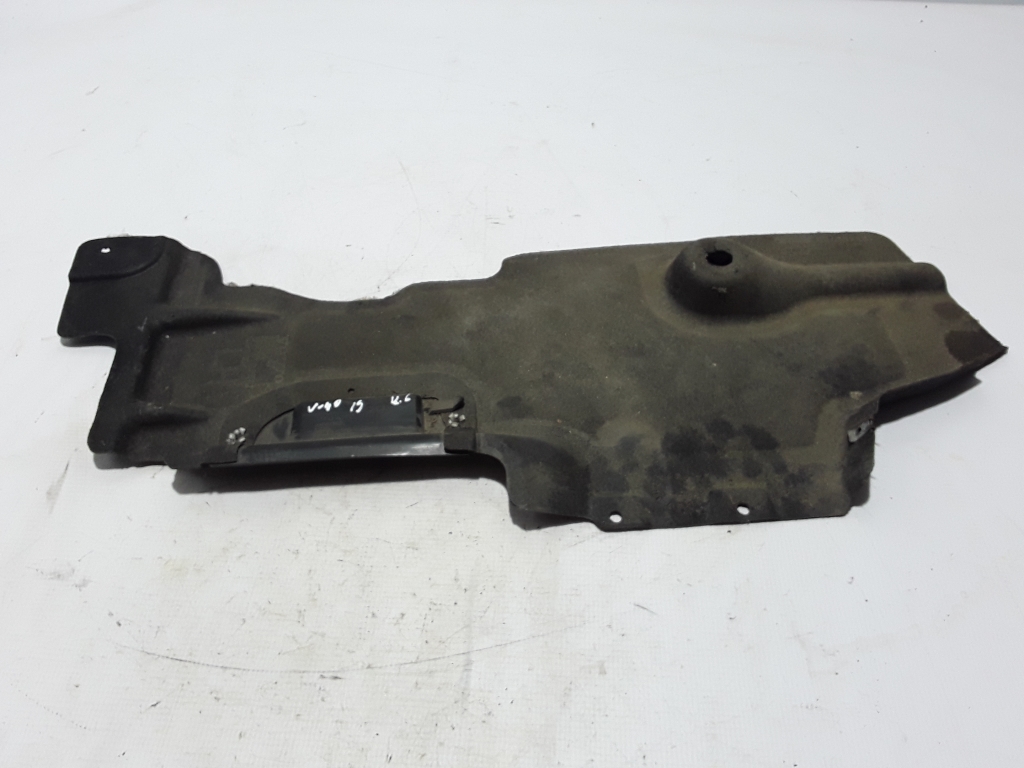 Used VOLVO V40 Protection under the bottom 31497087