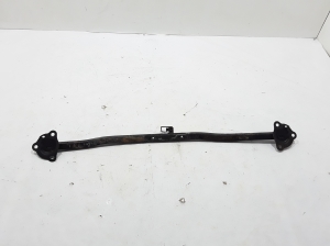 Naudotas VOLVO V40 Priekinio traverso kita detalė 31349964