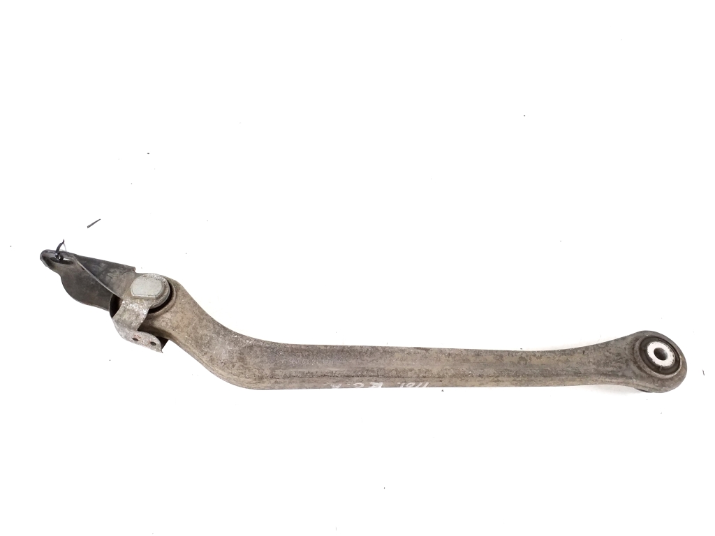 Used Mercedes Benz E-Class The rear axle pulled A2303500329