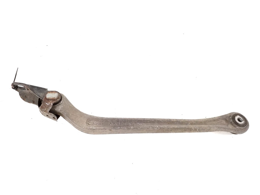 Used Mercedes Benz E-Class The rear axle pulled A2303500329