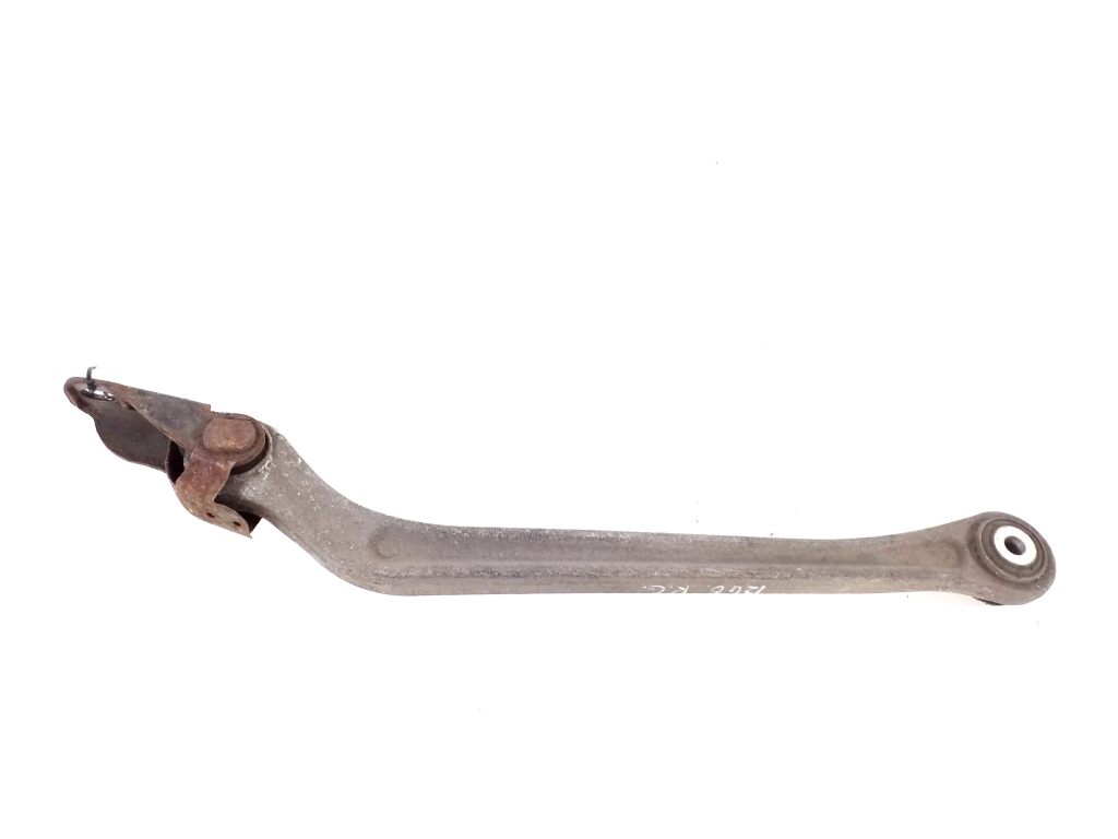 Used Mercedes Benz E-Class The rear axle pulled A2303500329