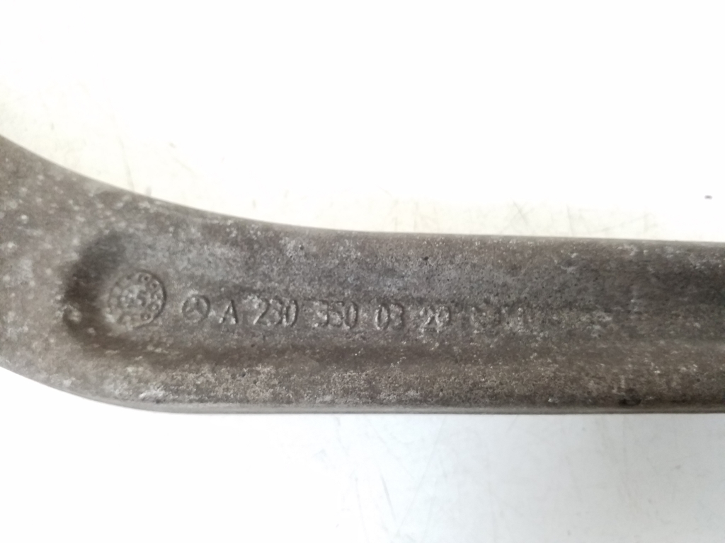 Used Mercedes Benz E-Class The rear axle pulled A2303500329