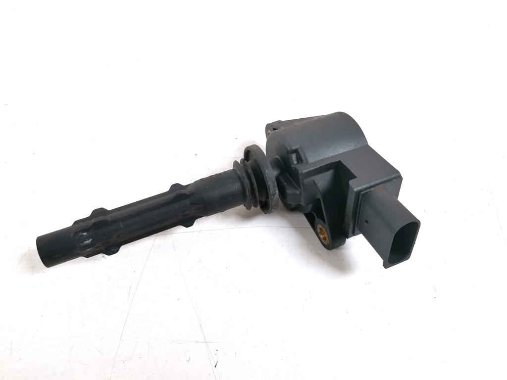 Used Mercedes Benz E-Class Ignition coil A0001501980