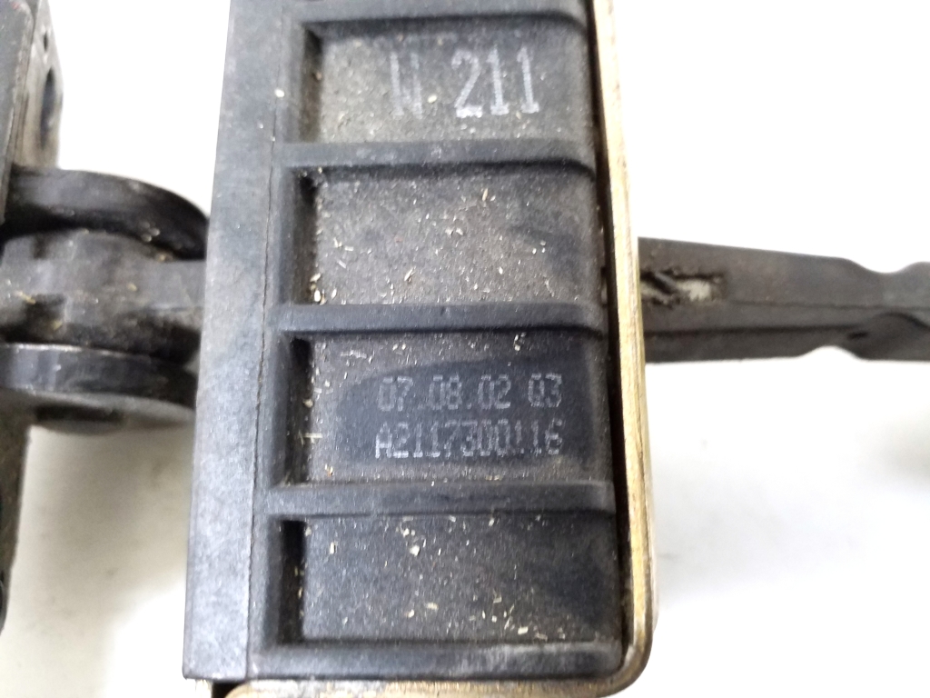 Used Mercedes Benz E-Class Rear side door opening limiter A2117300116