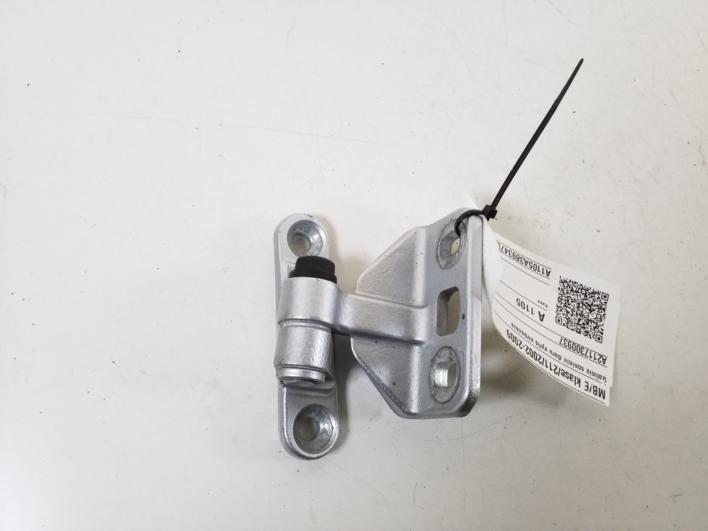 Used Mercedes Benz E-Class Rear side door hinge upper A2117300937
