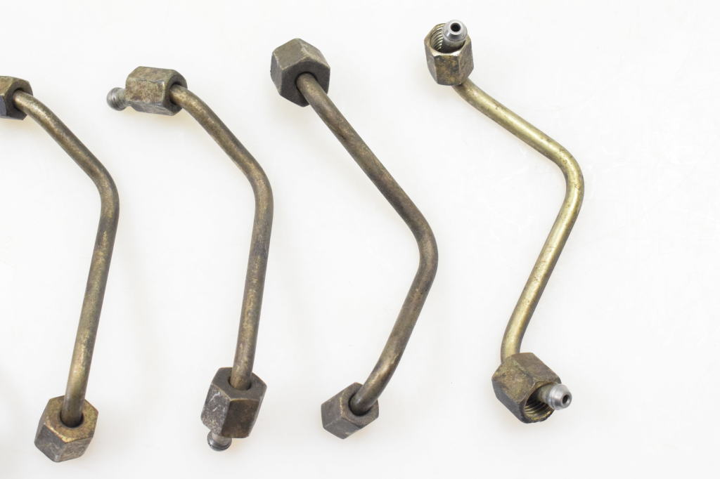 Used Kia Carens Fuel injector tubes