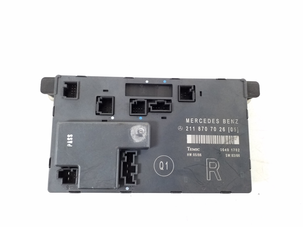 Naudotas Mercedes Benz E-Class Priekinių durų valdymo blokas A2118707026
