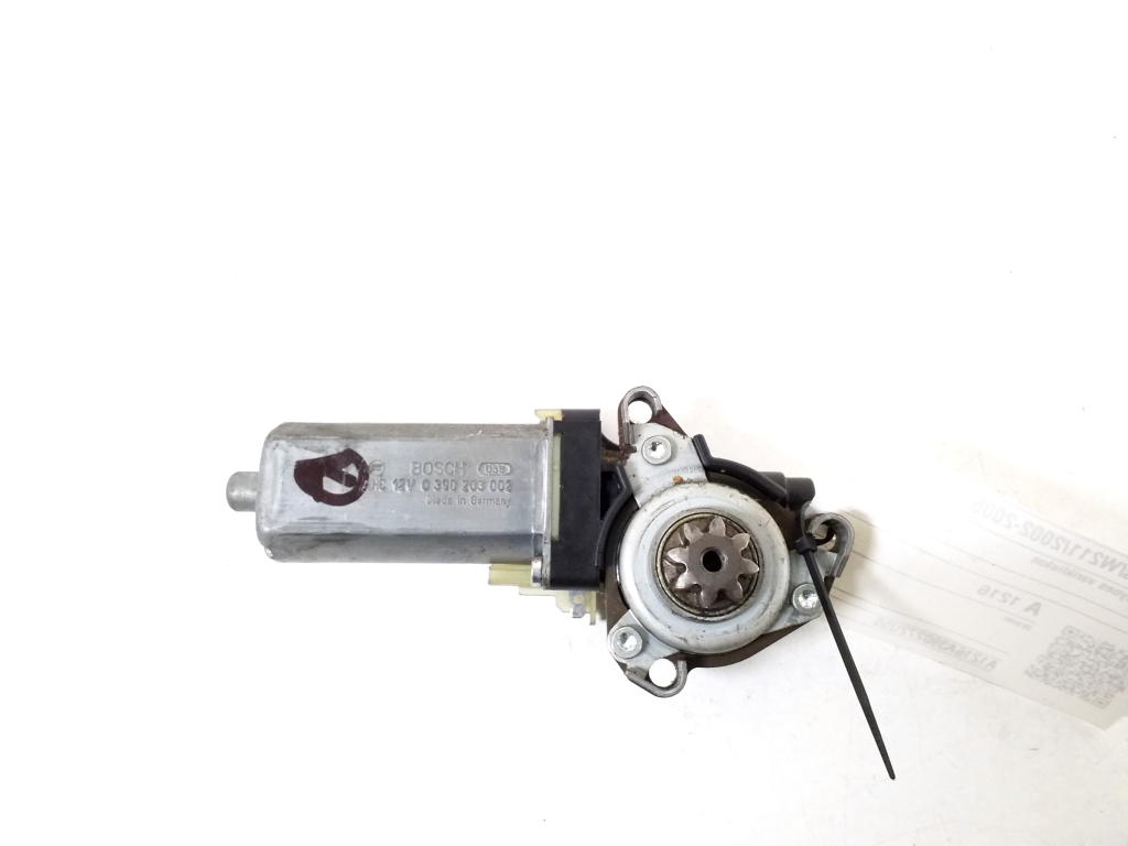 Used Mercedes Benz E-Class Front seat engine