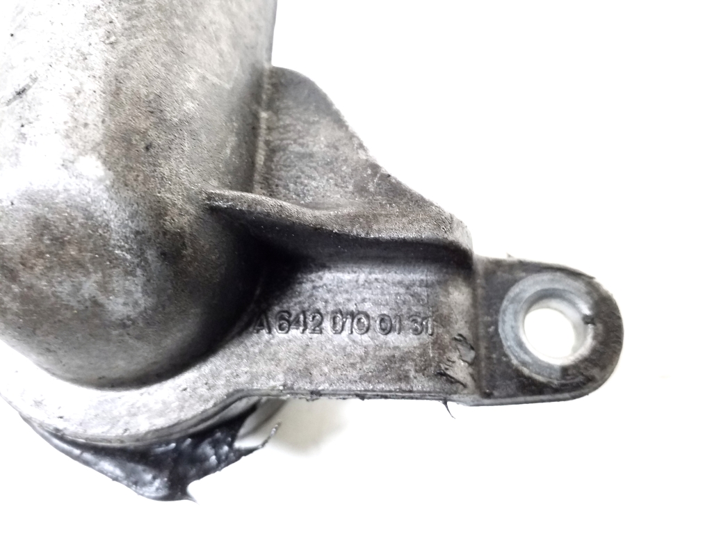 Used Mercedes Benz S-Class Other engine part A6420100131