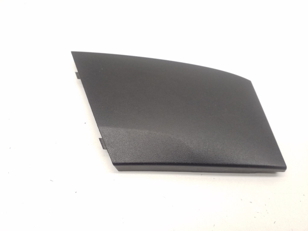 Kasutatud Mercedes Benz A-Class Kapoti teine osa A1698300075