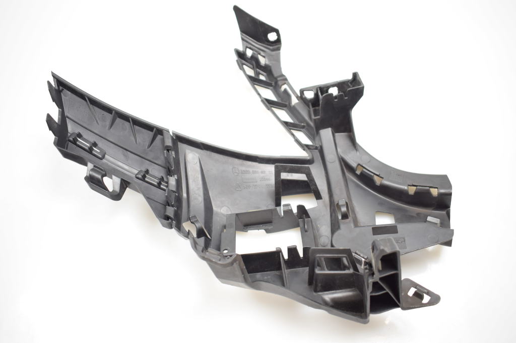 Used Mercedes Benz S-Class Front bumper inner frame A2228850221