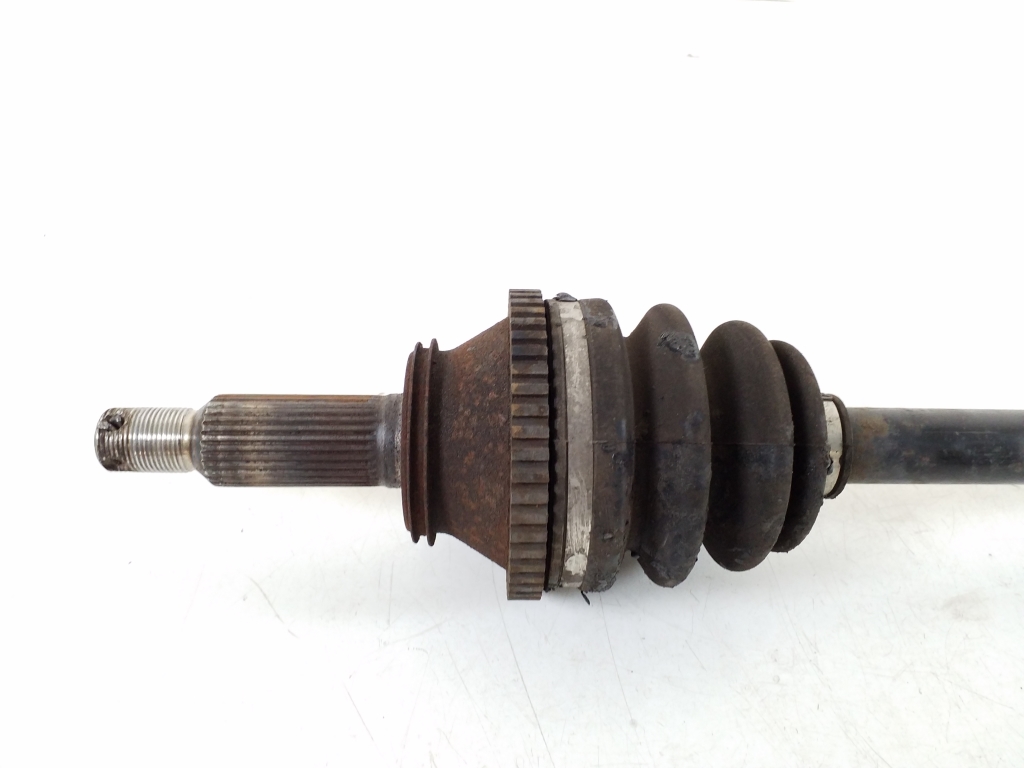 Used Hyundai Santa Fe Rear axle and its details 49600-2B010