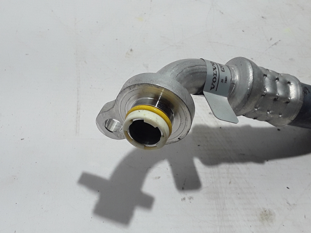 Used VOLVO XC60 Hose for air conditioning 31497390