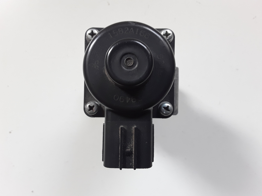 Used Mitsubishi Outlander EGR valve 1582A166
