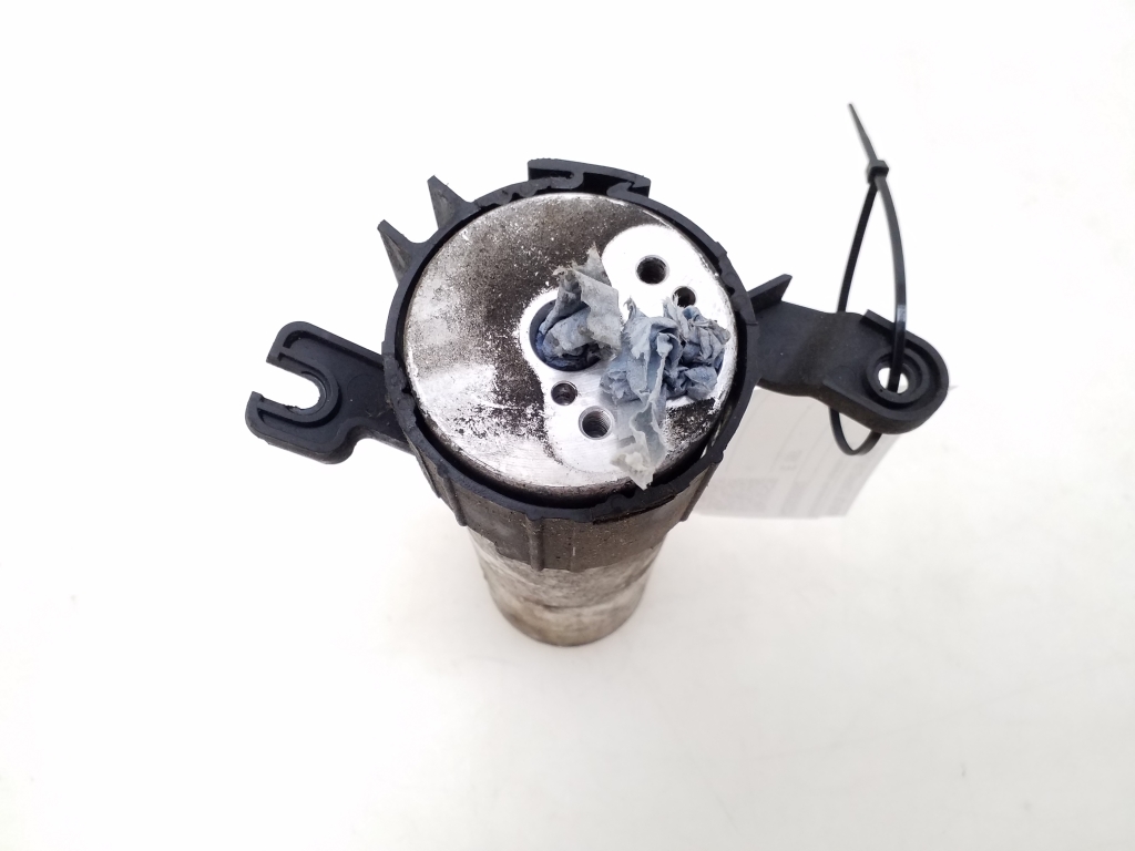 Used Mercedes Benz CL-Class Conditioner expansion tank A2208300083