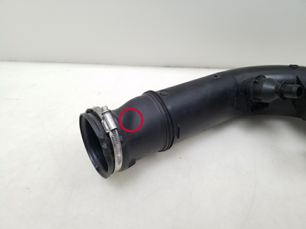 Used VOLVO XC90 Air intake hose 31657341