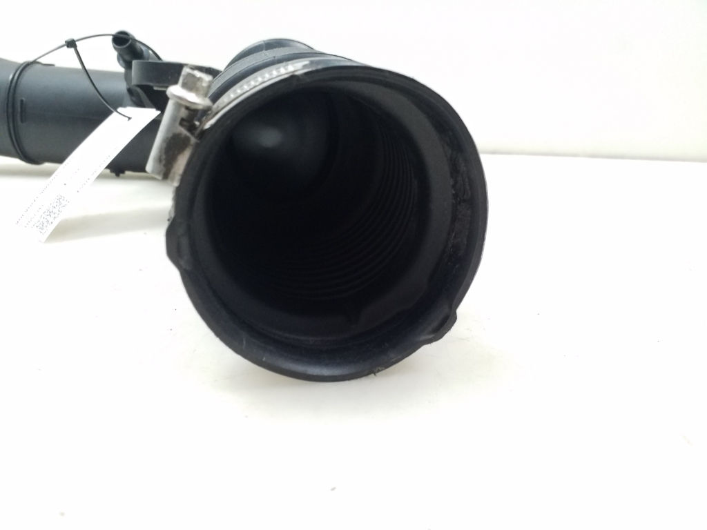 Used VOLVO XC90 Air intake hose 31657341