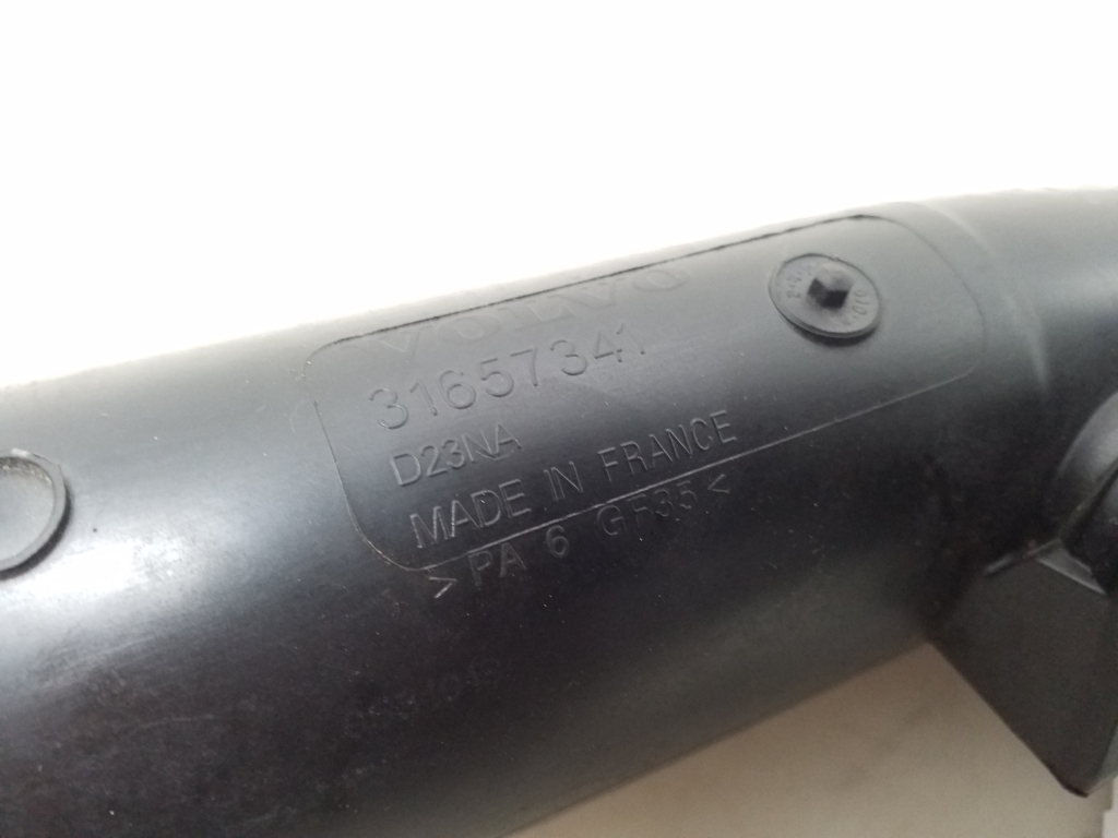 Used VOLVO XC90 Air intake hose 31657341