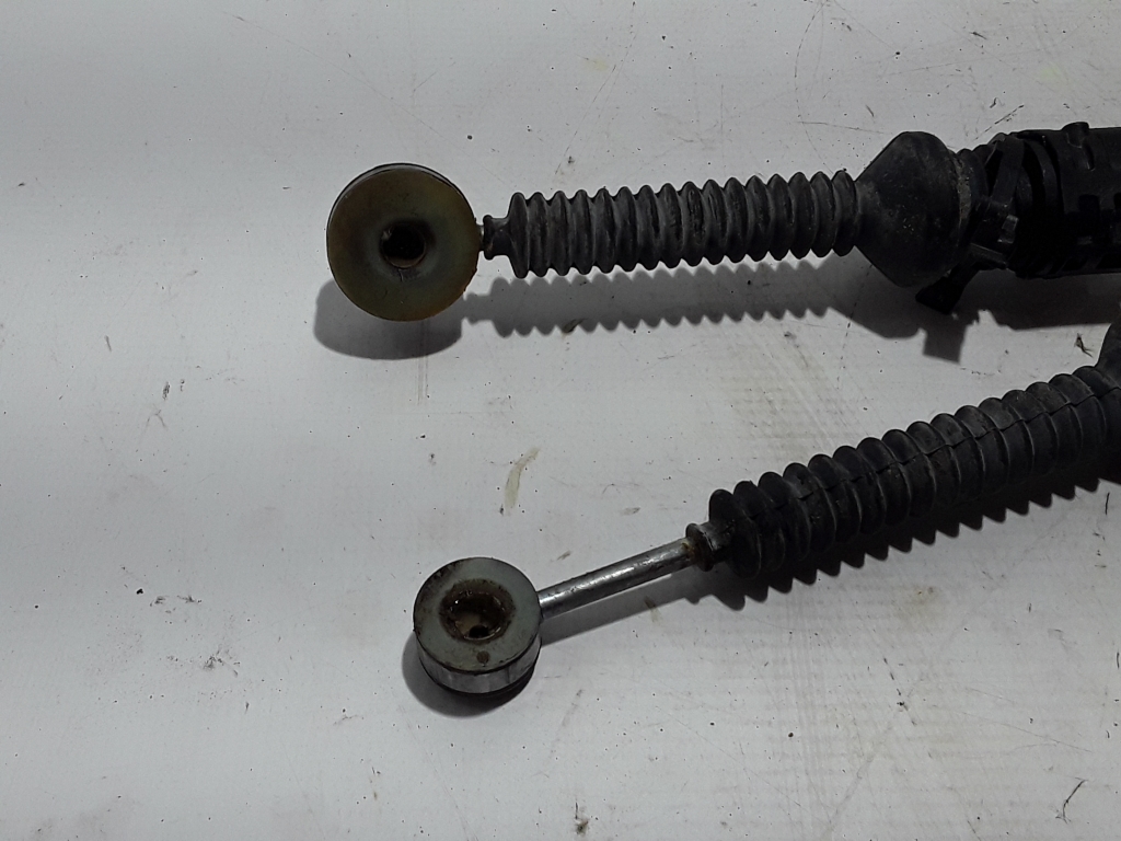 Used RENAULT Trafic Gear shift cable 349359296R
