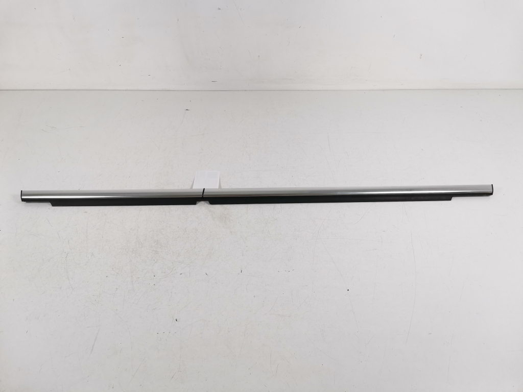 Used Mercedes Benz C-Class Rear side door strip to glass outer A2047351765