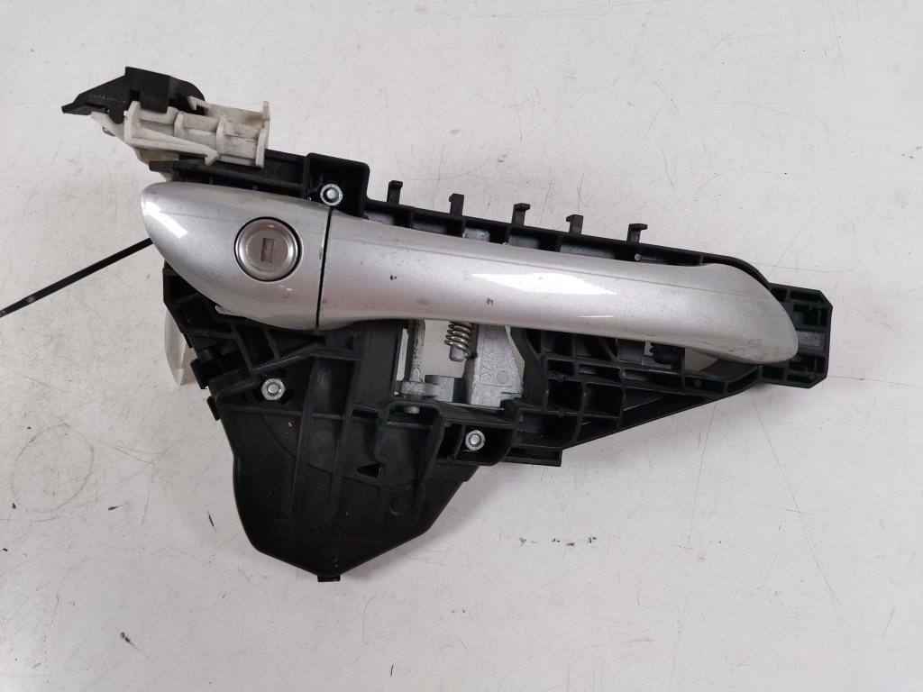 Used Mercedes Benz A-Class Front door external opening handle and its ...