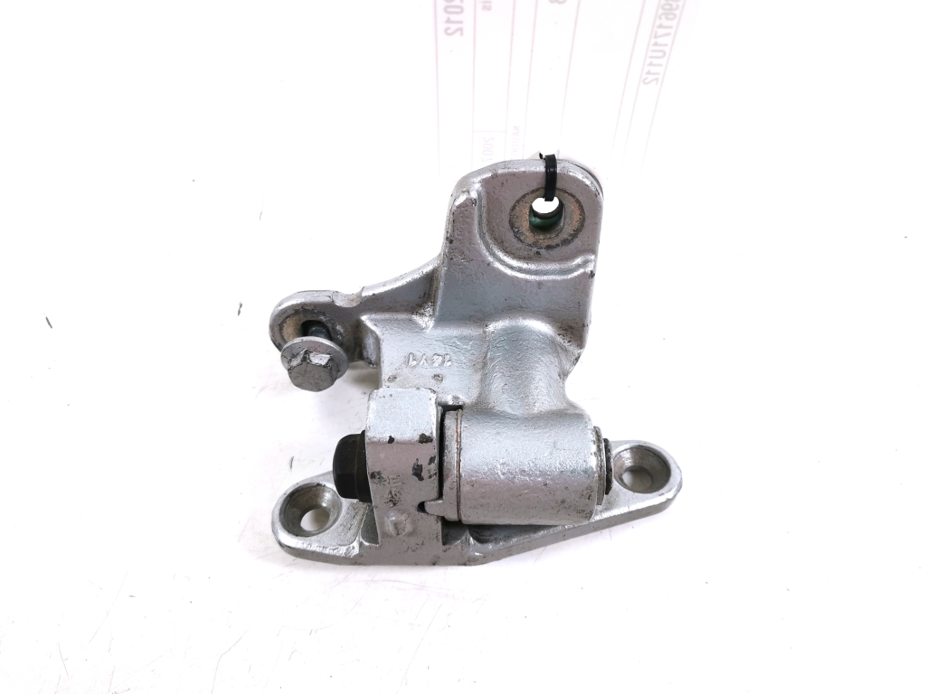 Used Mercedes Benz A-Class Rear side door hinge lower A1697300437