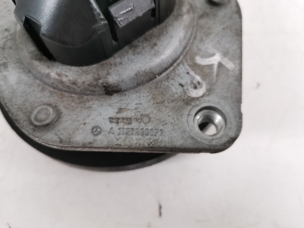 Naudotas Mercedes Benz A-Class Priekinio amortizatoriaus atraminė ...
