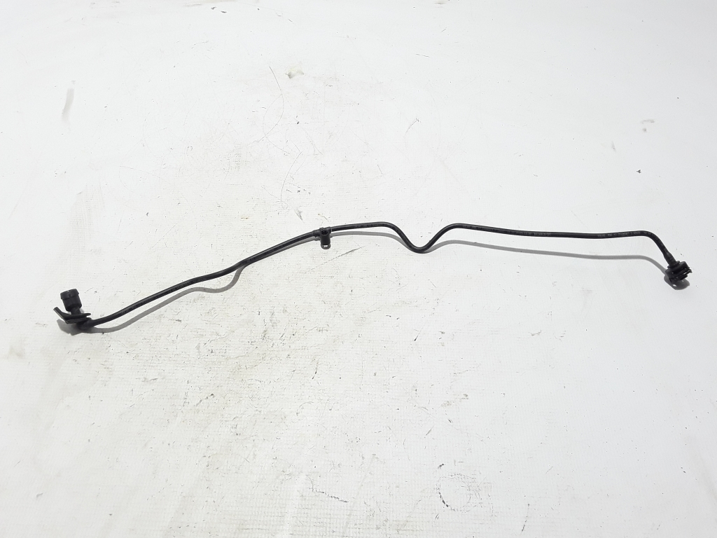 Used VOLVO XC60 Cooling radiator hose 31686821