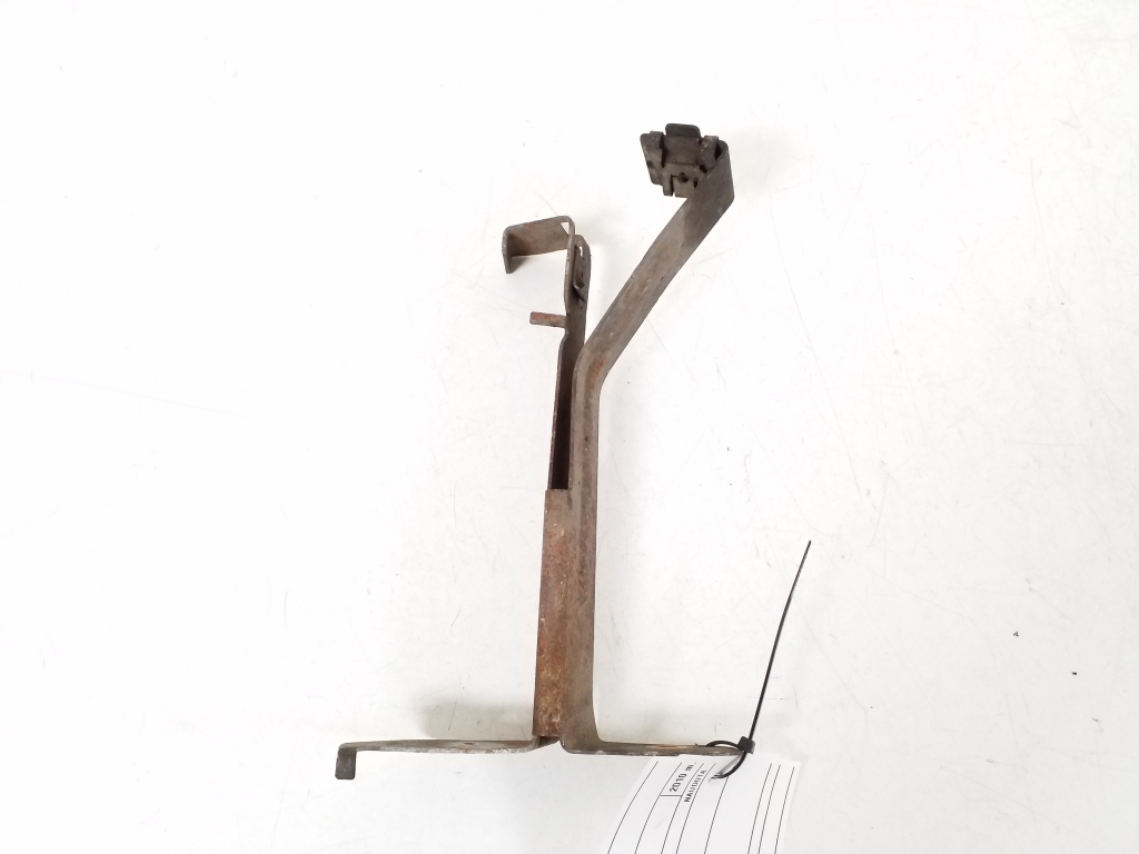 Used Mercedes Benz E-Class Frontal protection holder A2045241440