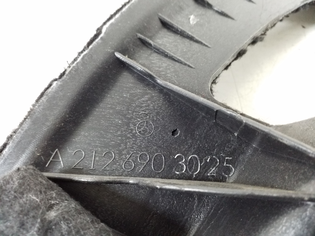 Used Mercedes Benz E-Class Interior trim of the rear strut A2126903025