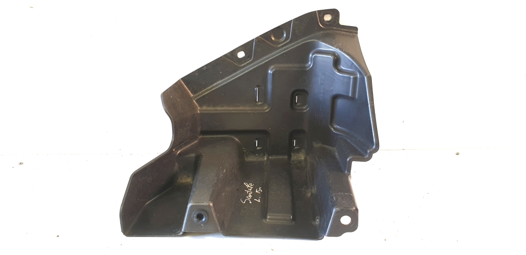 Used Hyundai Santa Fe Front underbody protection 86695-2W000