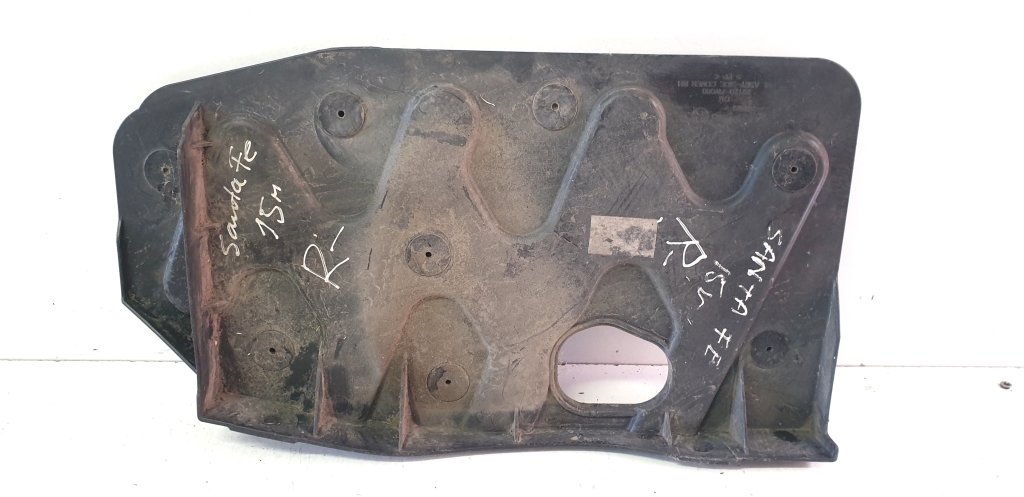 Used Hyundai Santa Fe Front underbody protection 29120-2W000