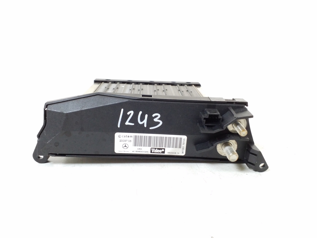 Used Mercedes Benz A-Class Interior shoulder heating element A1698300261