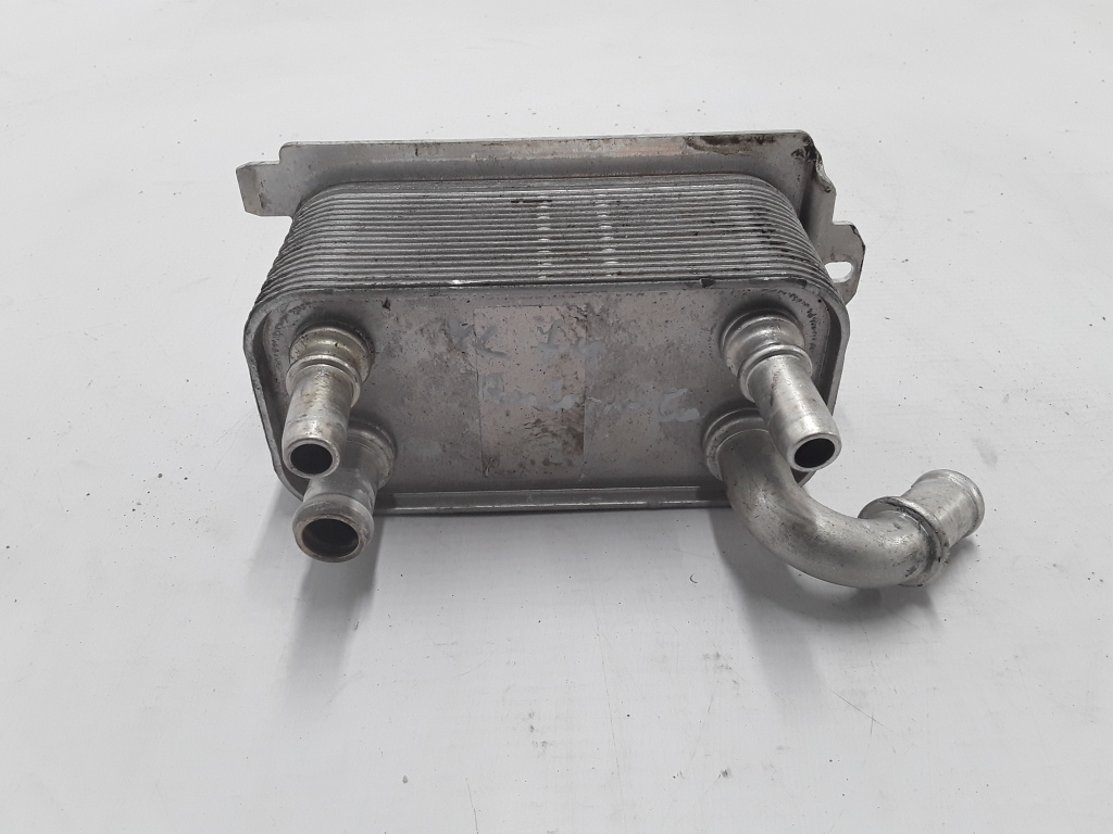 Used VOLVO XC70 Oil cooler 30792231