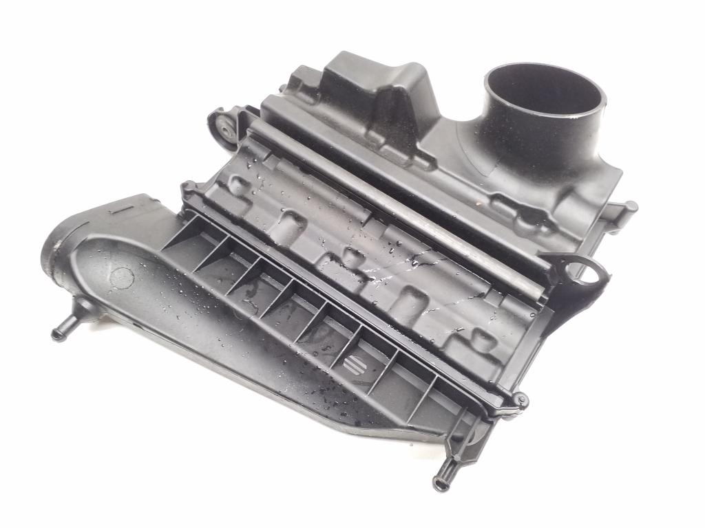 Used Mercedes Benz CLS-Class Air filter housing a6420940204