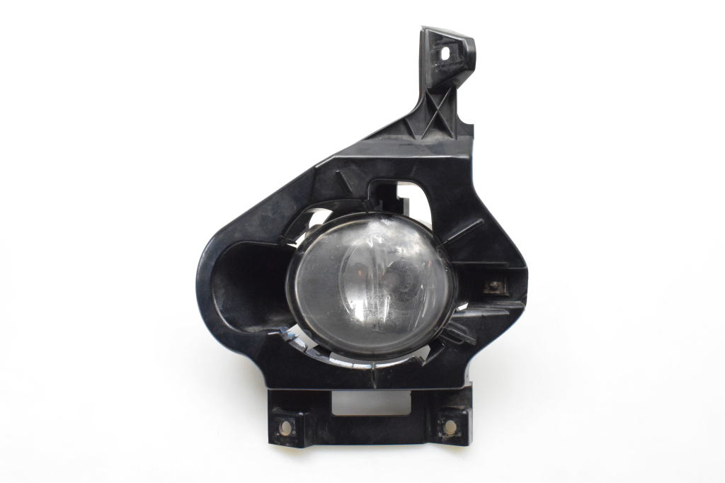 Used BMW 1 SERIES Front bumper fog lamp 6924655