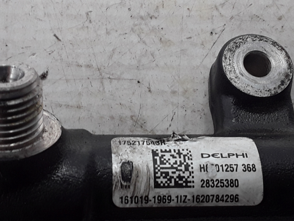 Kasutatud RENAULT Master Kõrgsurve kütusetee 175217543R