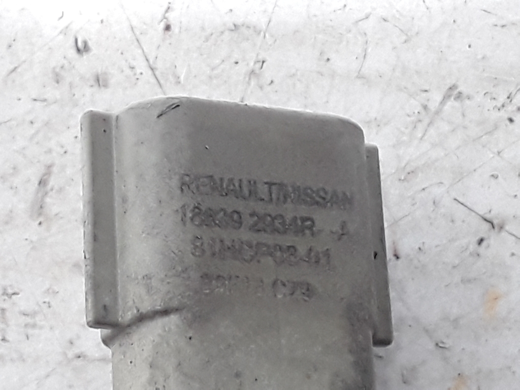 Used RENAULT Master High pressure fuel line sensor 166392934R