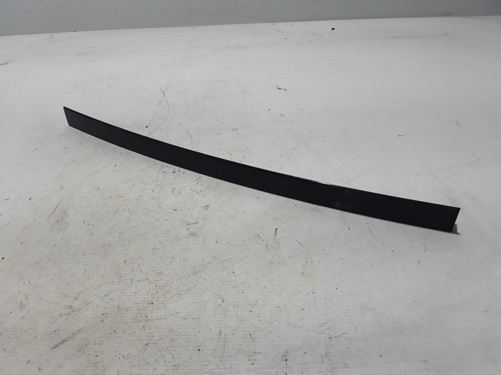 Used VOLVO XC90 Other detail of the rear side door 31371889