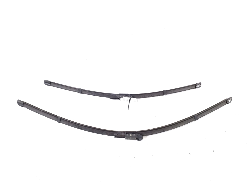 Used Mercedes Benz ML-Class Windshield wiper blades A2518200100