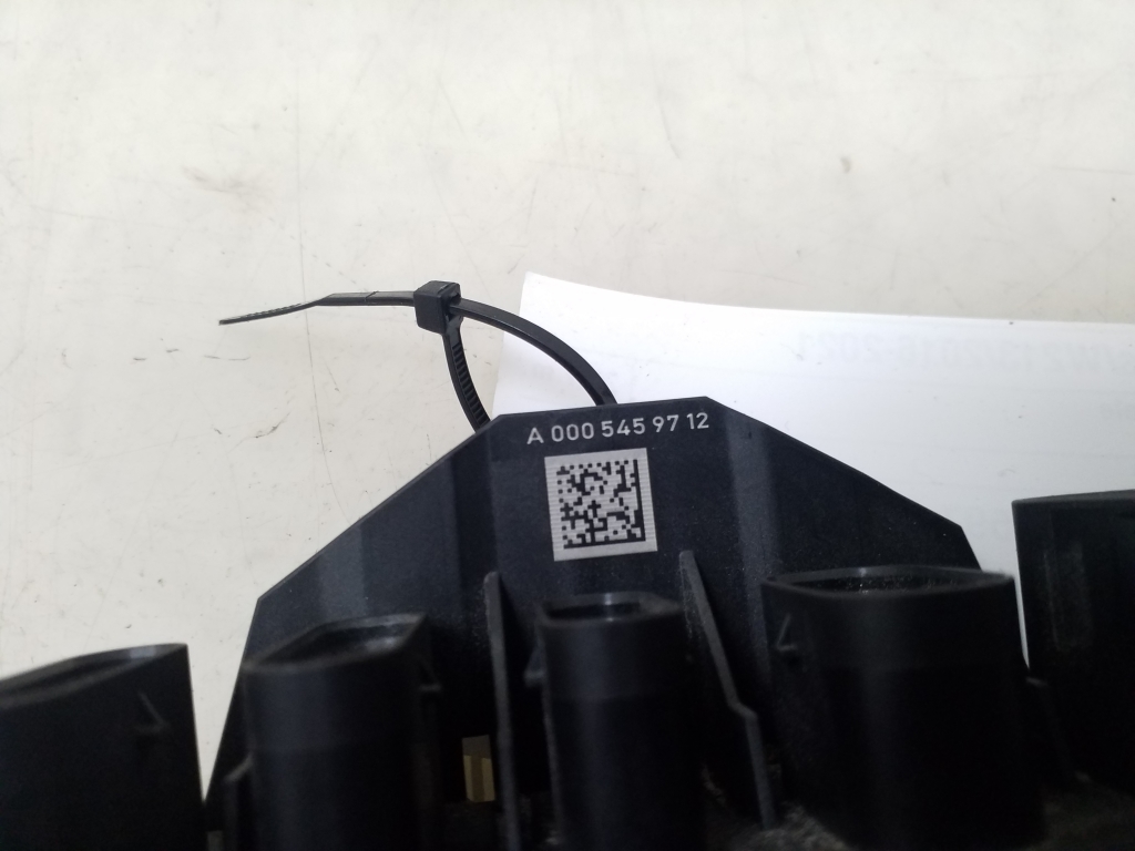 Used Mercedes Benz E-Class Other engine part A0005459712