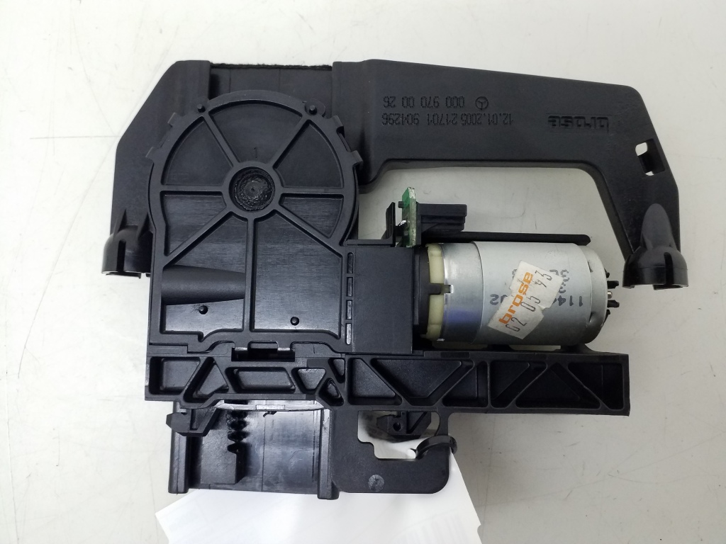 Used Mercedes Benz CLS-Class Other part of the front seat A0009700026