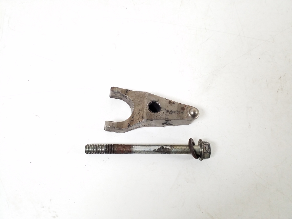 Used LEXUS IS Fuel injector holder 23695-0R020