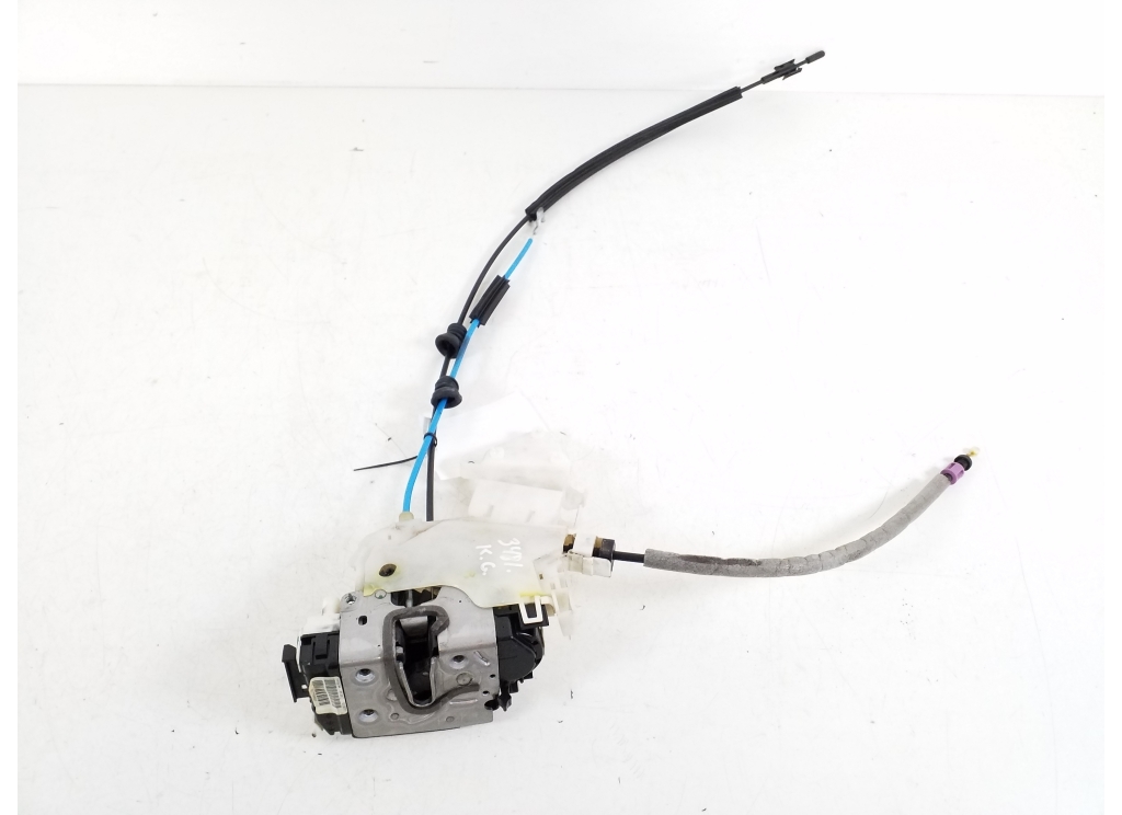 Used Mercedes Benz E-Class Rear side door lock A2047301335