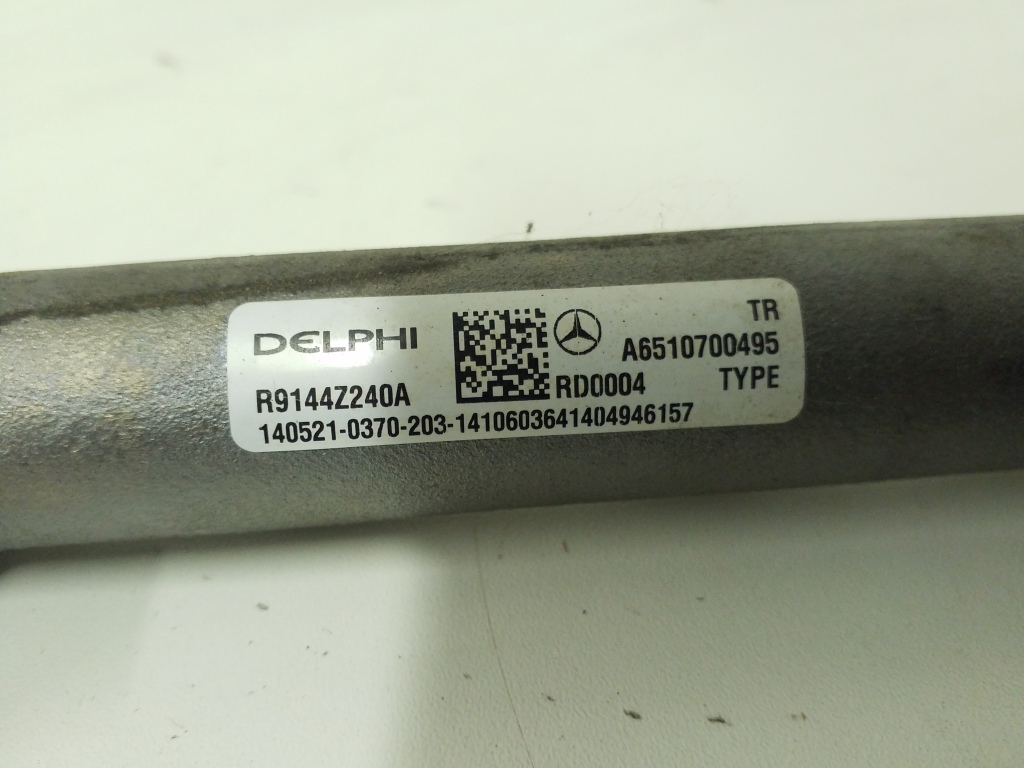 Used Mercedes Benz E-Class High pressure fuel route A6510700495