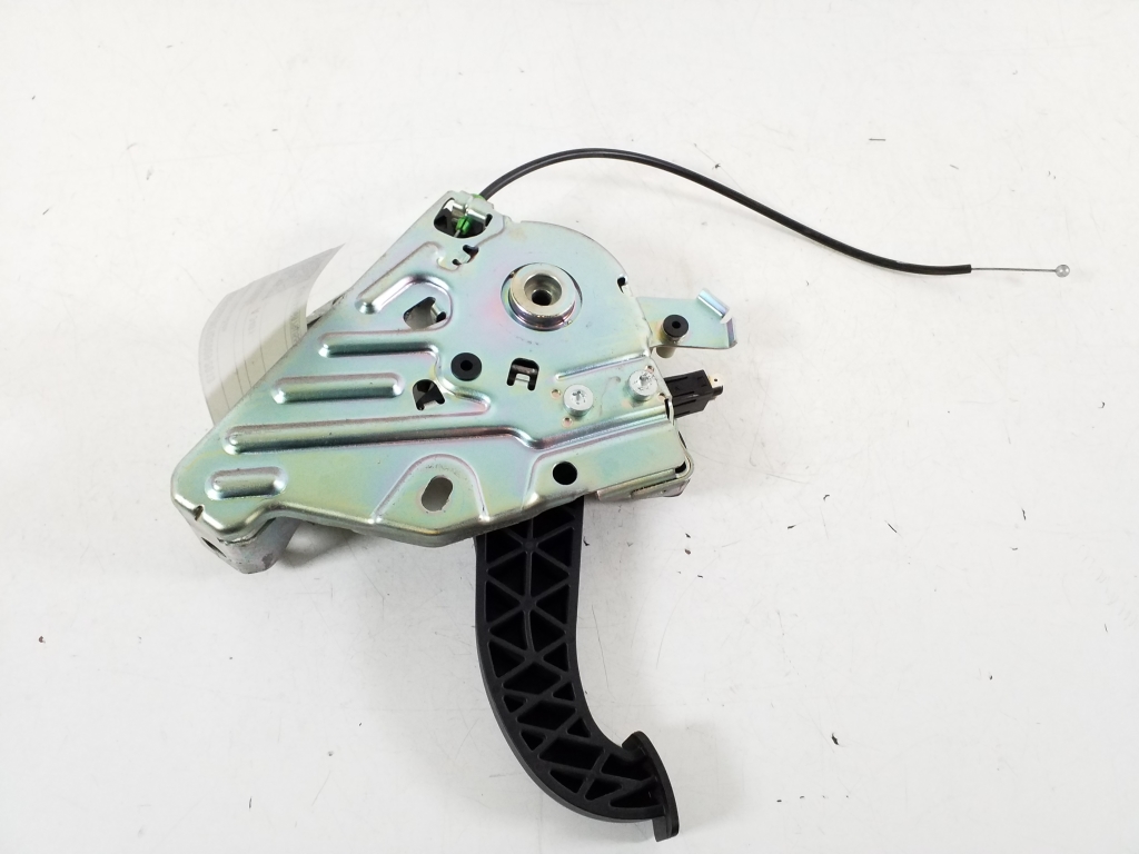 Used Mercedes Benz E-Class Handbrake pedal A2044200984