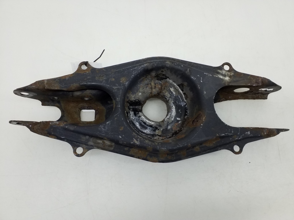 Used Mercedes Benz C-Class The rear axle pulled A2043503506