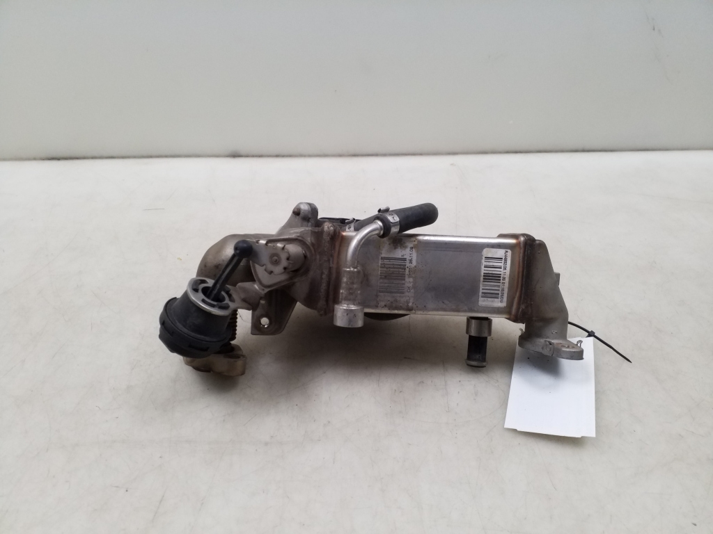 Used BMW 3 SERIES EGR valve and its parts 7810166