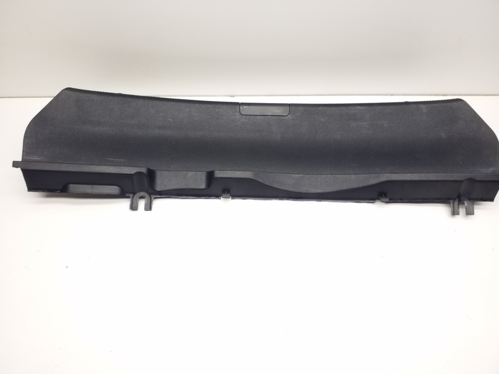 Used Mercedes Benz C-Class Rear panel interior trim A2046900825